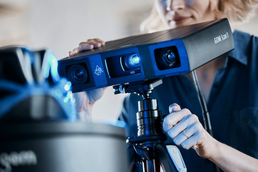 GOM SCAN 1 - Exact Metrology